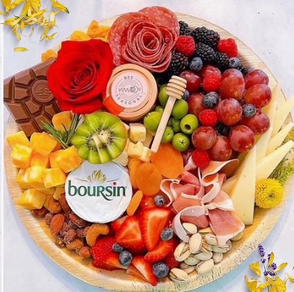 The Classic Graze Board – Graze and Feast